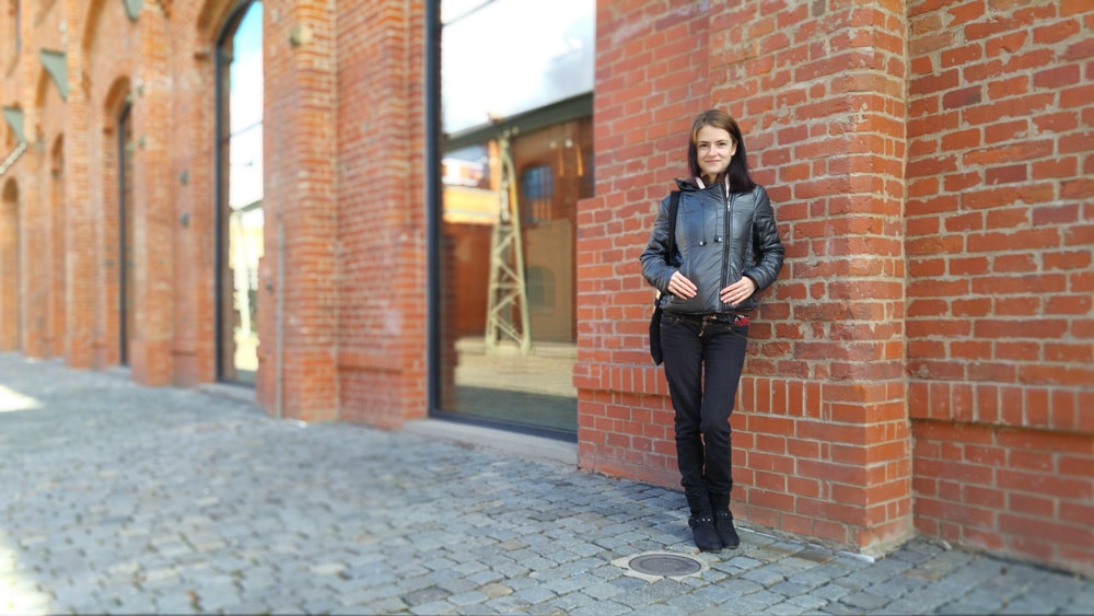 How to Create Your Own Blurred Background | Learn Photography by Zoner ...