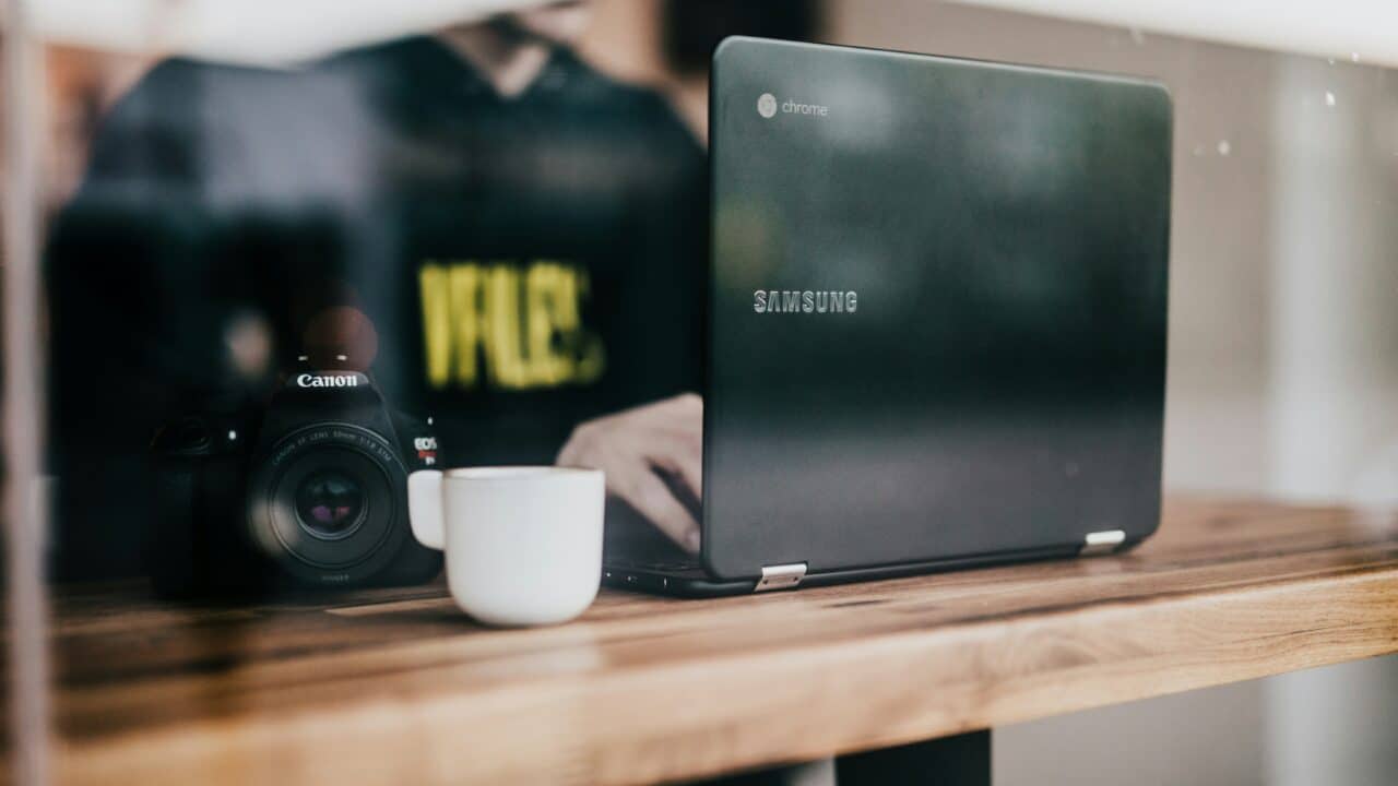 How to Earn Stable Income from Your Photography: Where and How To Sell ...